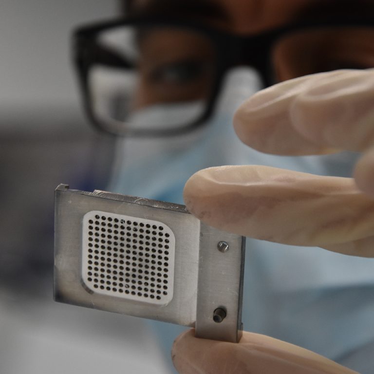 NanoLab – Micro and Nanostructured Materials Laboratory