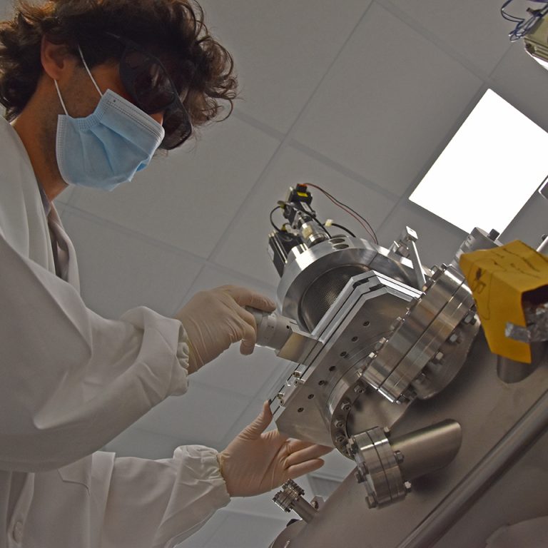 NanoLab – Micro and Nanostructured Materials Laboratory